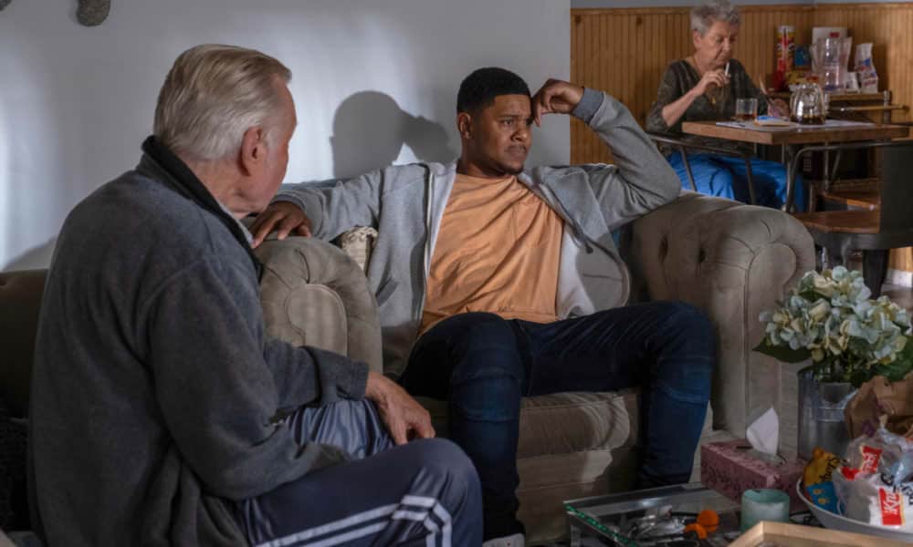 A father playing favorites leads to Ray Donovan tragedy: Brother vs Brother